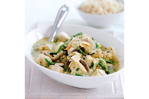 30 chicken recipes under 300 calories | delicious. magazine