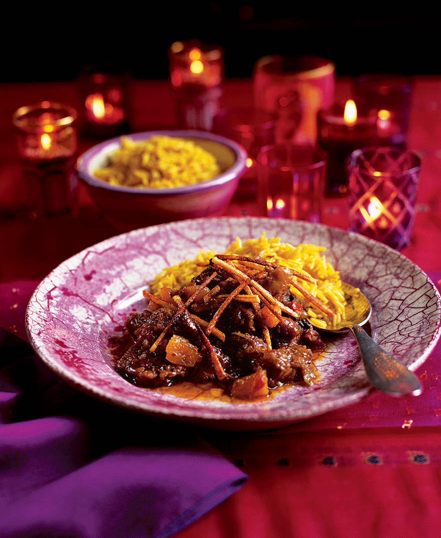 Salli jardaloo boti (lamb with apricots and fried potato straws) recipe ...