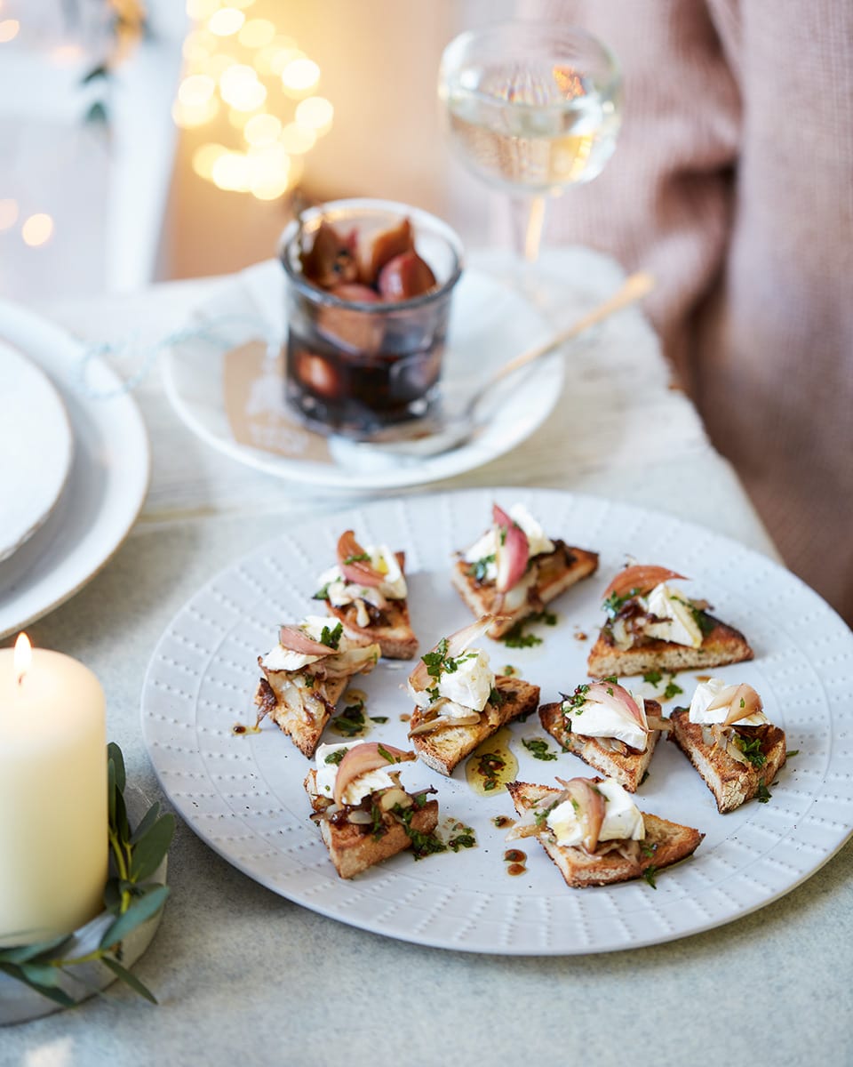 Goat's cheese & chicory crostini with pickled shallots | delicious ...