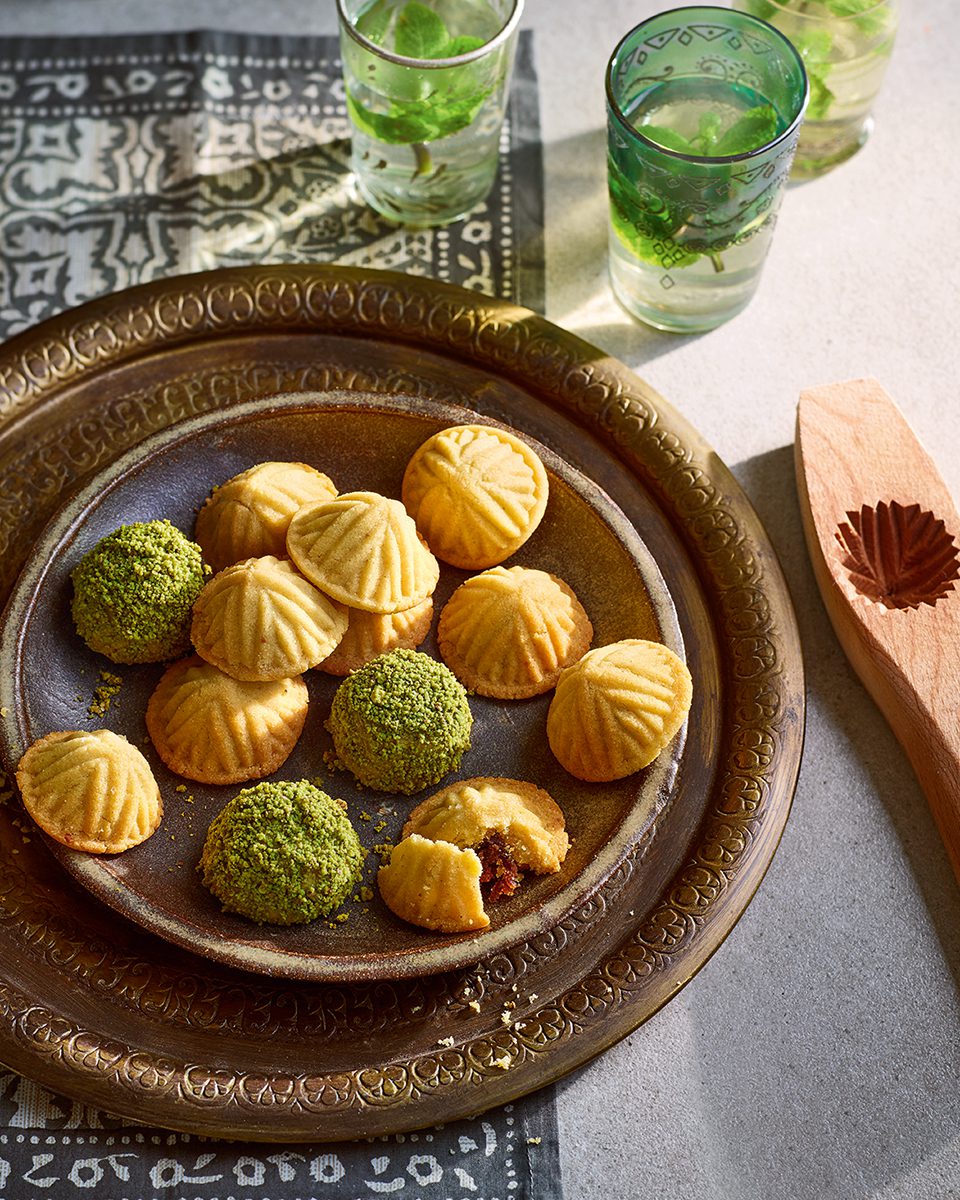 Maamoul date cookies - delicious. magazine