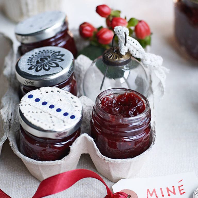 How to create a Christmas hamper - delicious. magazine