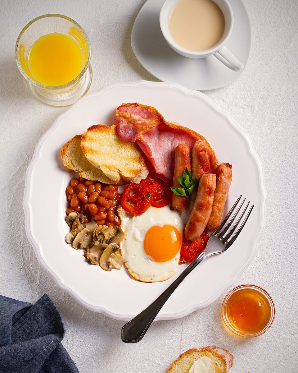 How to cook a fry-up in the air fryer - delicious. magazine