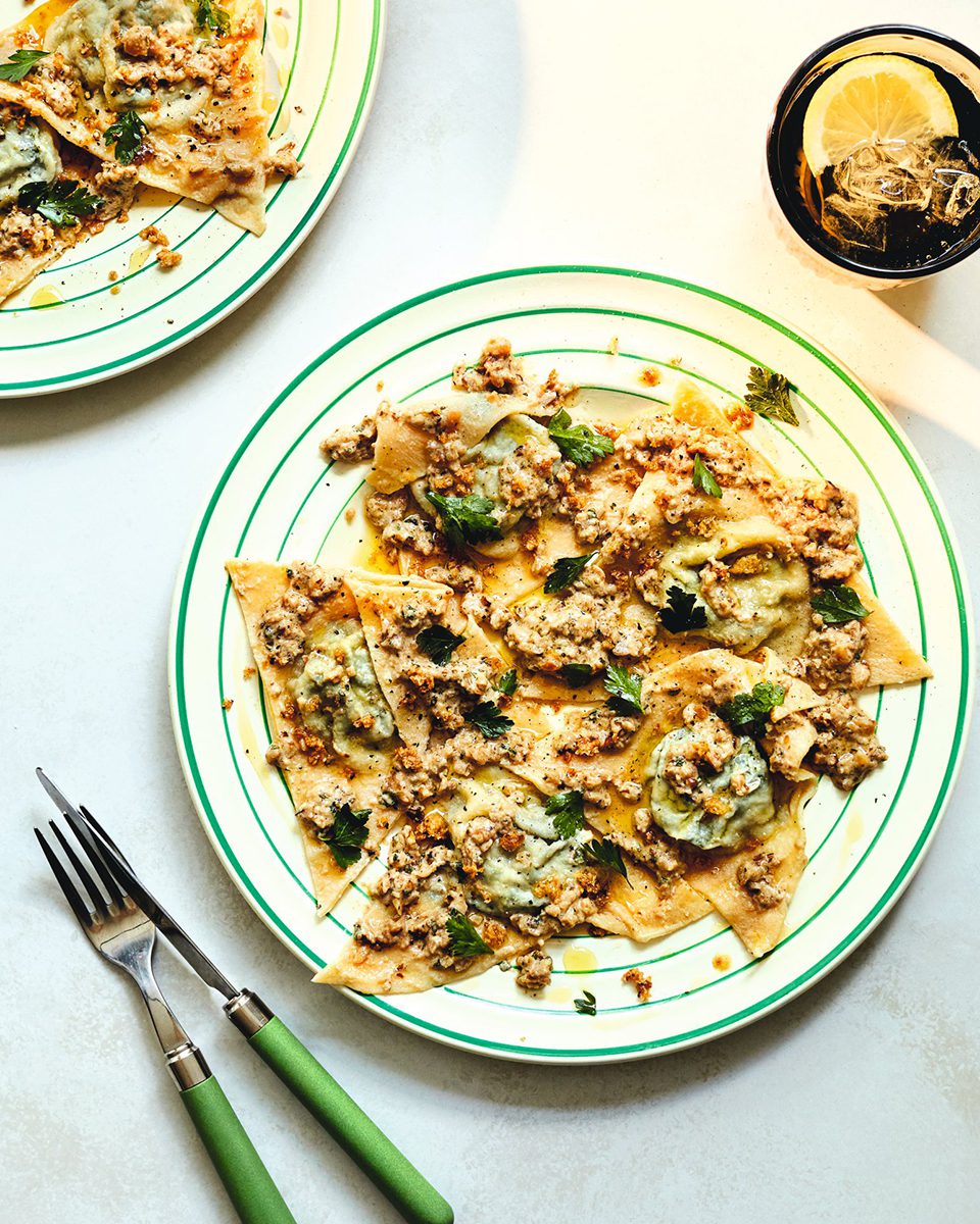 Pansotti con salsa di noci (stuffed pasta with walnut sauce ...