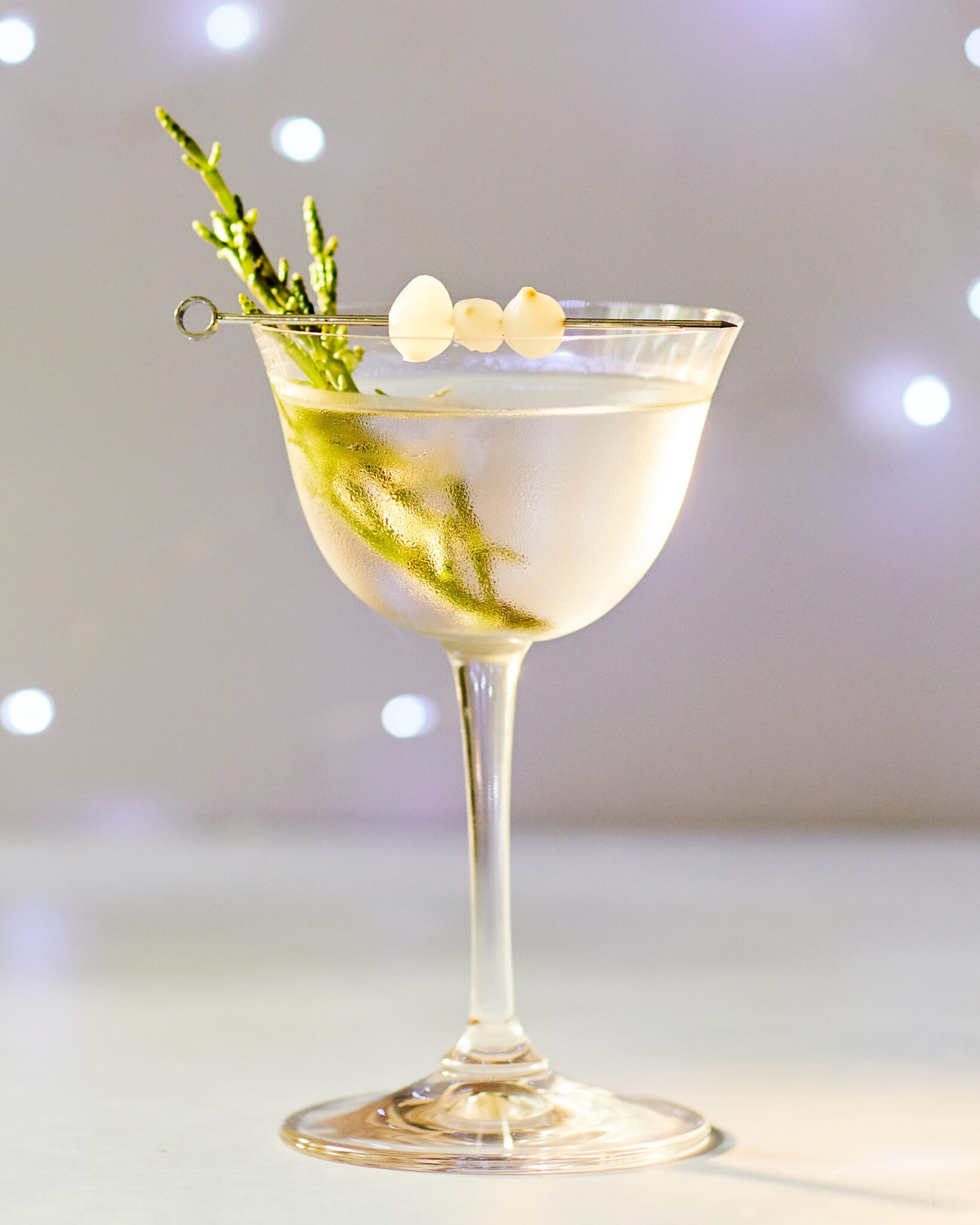 Make-ahead 'mistletoe' martini for a crowd - delicious. magazine