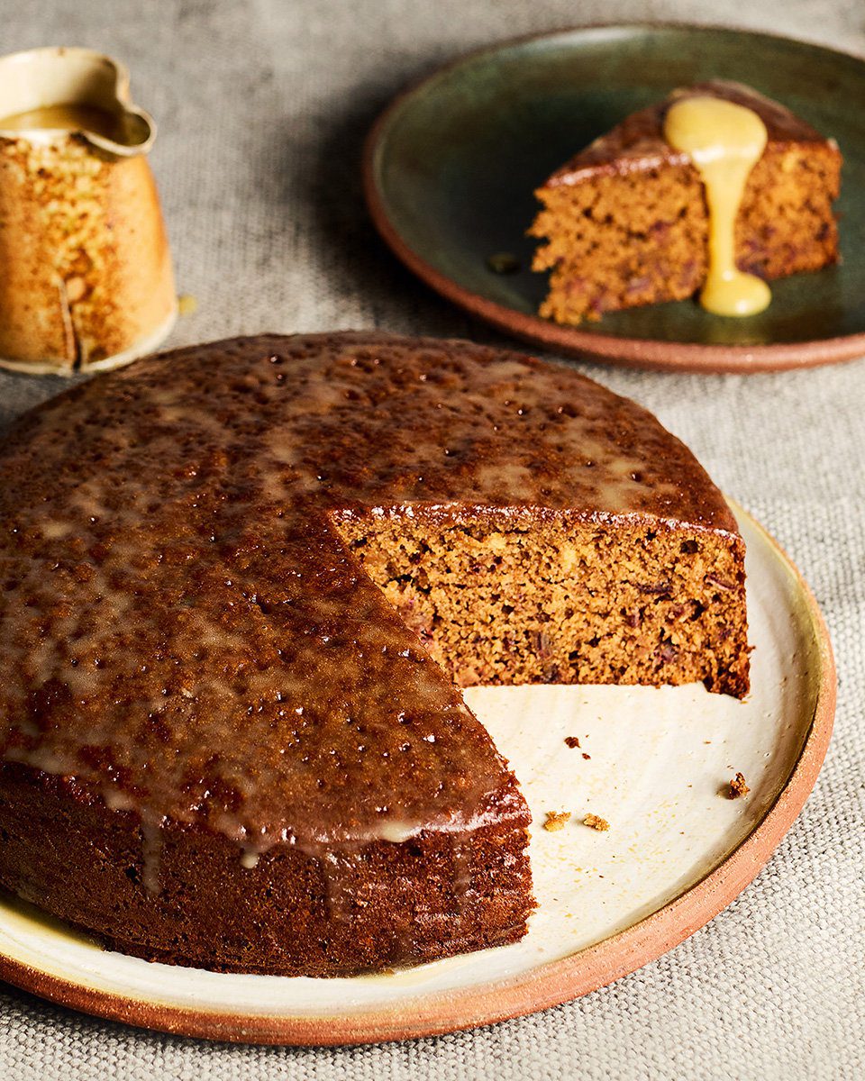 Sticky date and Guinness pudding with warm whiskey sauce - delicious ...